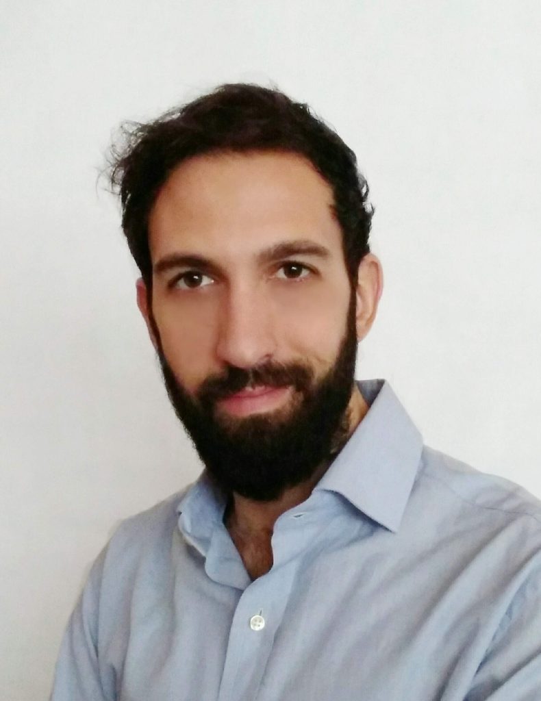 foto victor | Notarios y Registradores